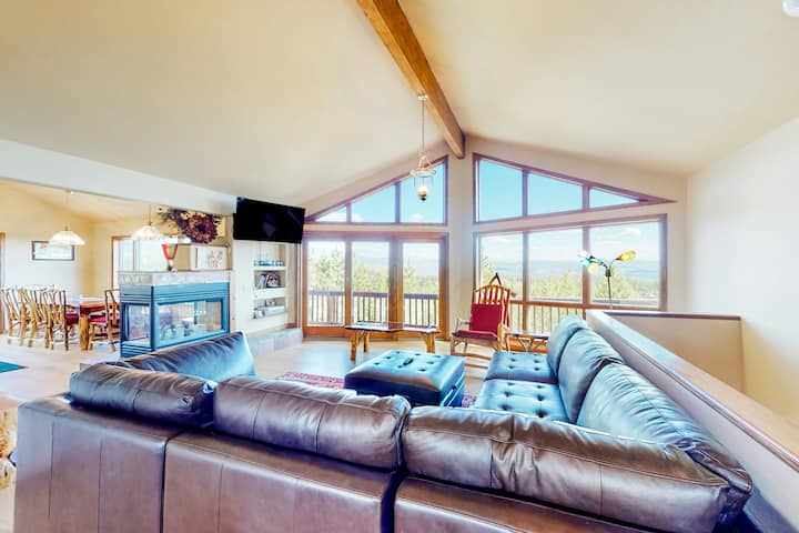 Stunning 5br Mountainview | Fireplace | W/d - Grand Lake, CO