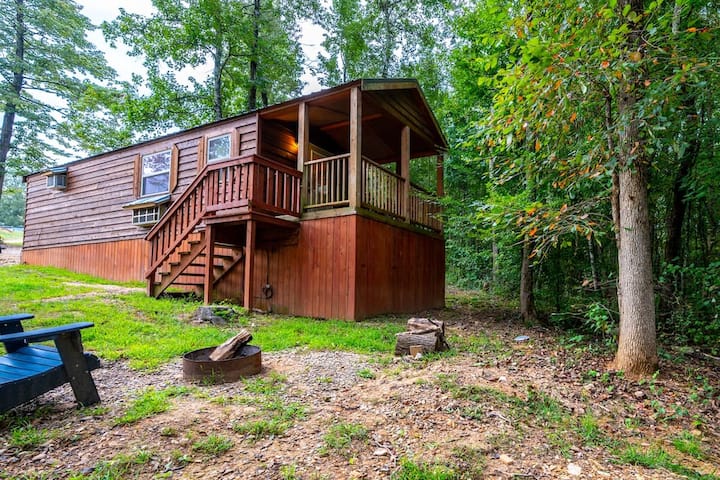Birchwood: Sleep 5 Tiny Cabin, Pet, Near Park/lake - Broken Bow, OK