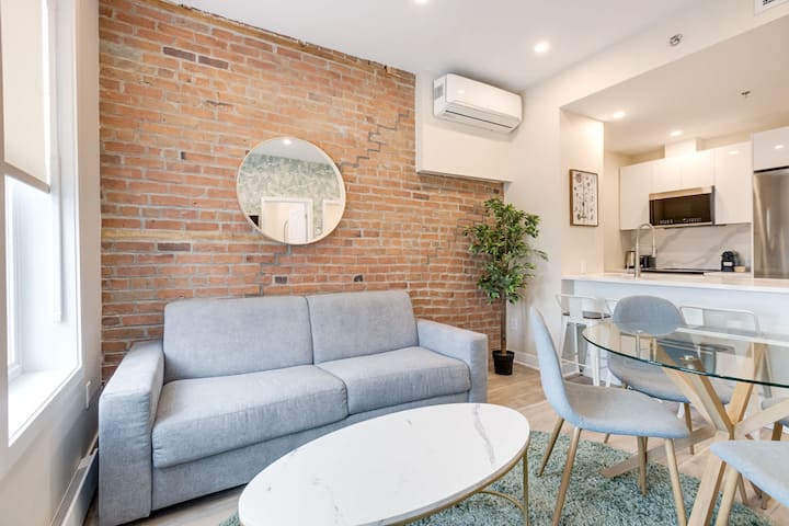 M11 | Mount-royal Suites: 3br + Sofa Bed - 311 - Montreal