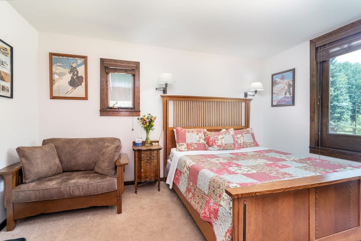 Manitou Lodge 1 - Telluride