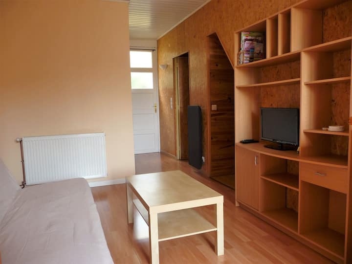 Très Joli Gite 35 M² éQuipé Avec Piscine Et Jardin - Die