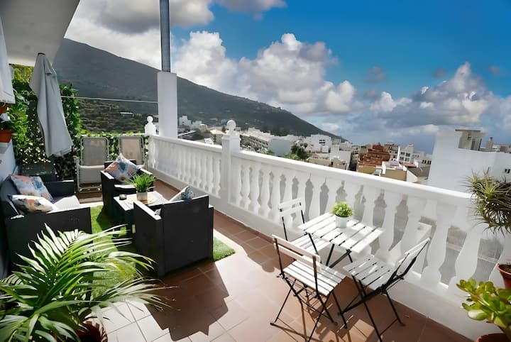 Terraza, Céntrico Pueblo + Aparcamiento Cerca - Tenerife