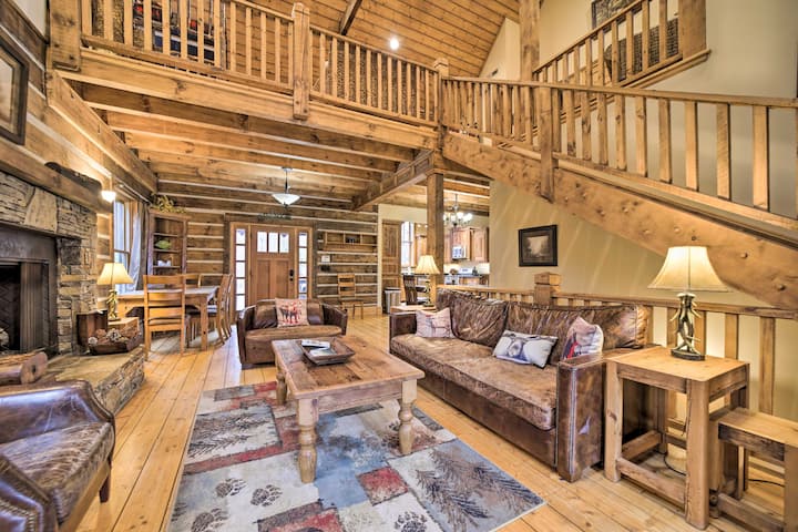 Hot Tub + Mtn Views! All-season Escape In Franklin - Franklin, NC