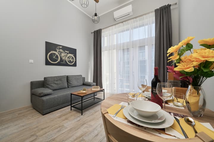 Zarembowicza 33 | Spacious Studio| Ac - Wrocław