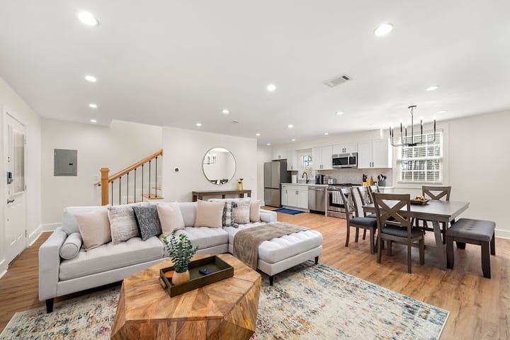 Beautifully Modern Cottage In Historic Norcross - Duluth, GA
