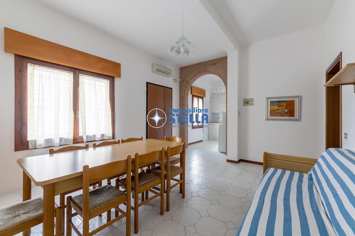 * Giglio * / Piazza Marconi [Park] - Lido de Jesolo