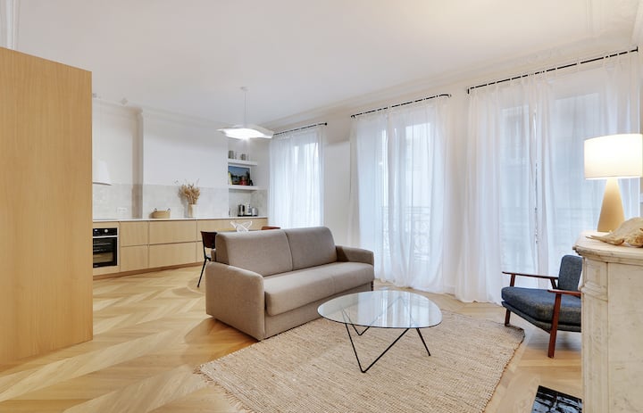 A Beautiful 2-br/1ba In Saint Germain Des Près - Quartier latin