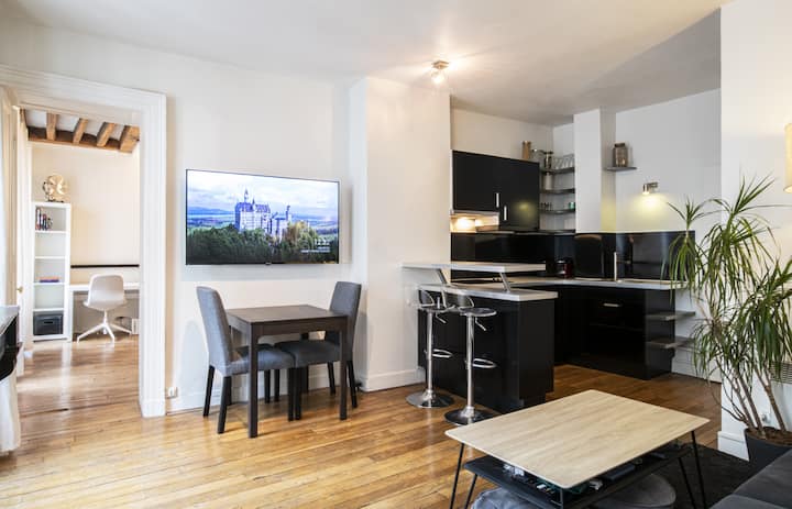 A Beautiful 1-br/1ba In Montorgueuil - Paris