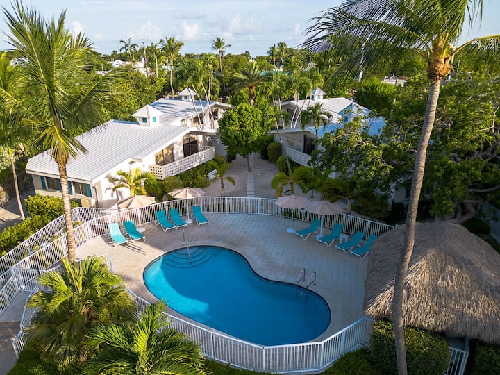 Pleasant Stay, Convenient Location, Pets Allowed - Islamorada, FL