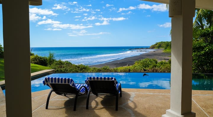Beachfront Bliss! Steps To The Beach. - Costa Rica