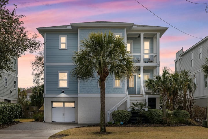 Private Pool, Screen Porch, 3 Master Suites! - Isle of Palms, SC