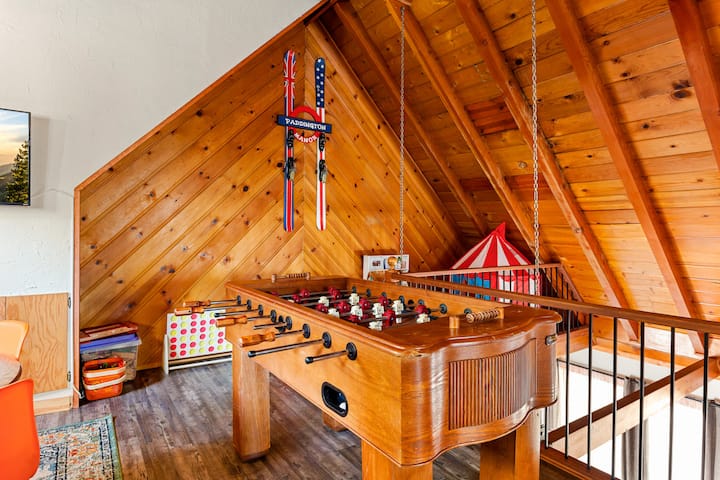 Paddington Manor - Bear Mtn, Hot Tub, Fireplace - Big Bear Lake, CA