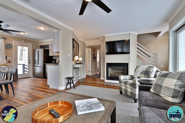 Bear Run: 5-bedroom Retreat With Hot Tub - Killington, VT