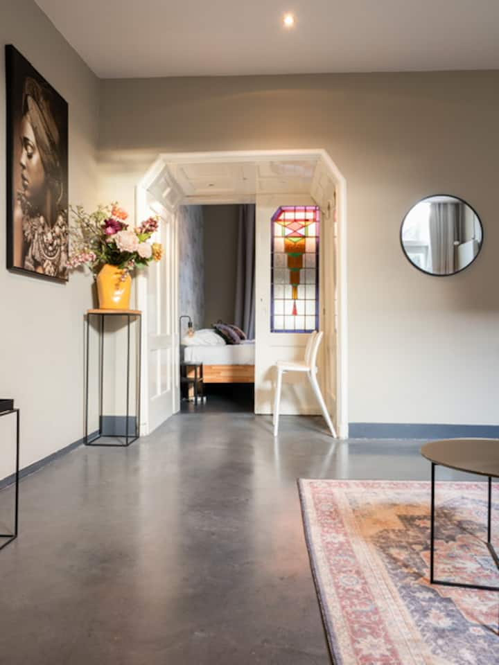 4p Boetiek Apt Met Tuin Bij Fontys En Klooster - Tilburg