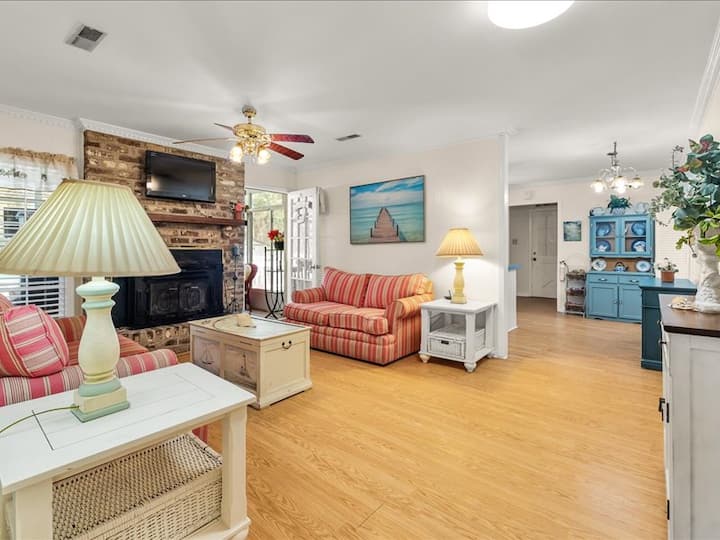 The Elizabeth House B & B - The Rice Room - Johns Island, SC