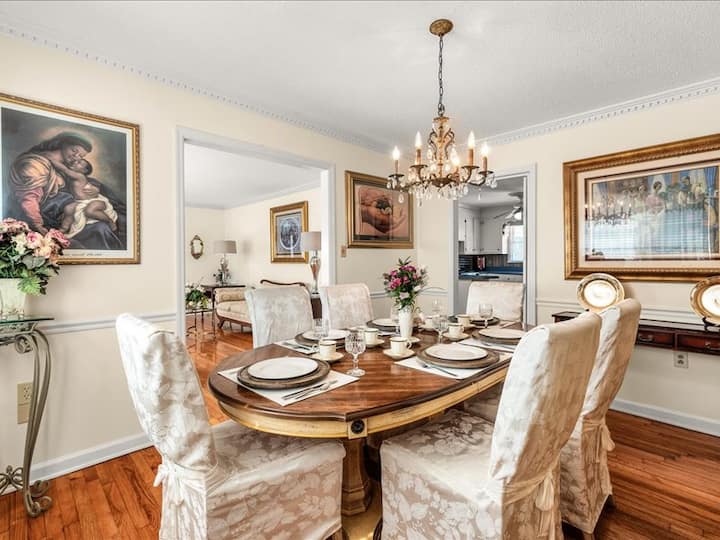 The Elizabeth House Bed & Breakfast - All Bedrooms - Kiawah Island, SC