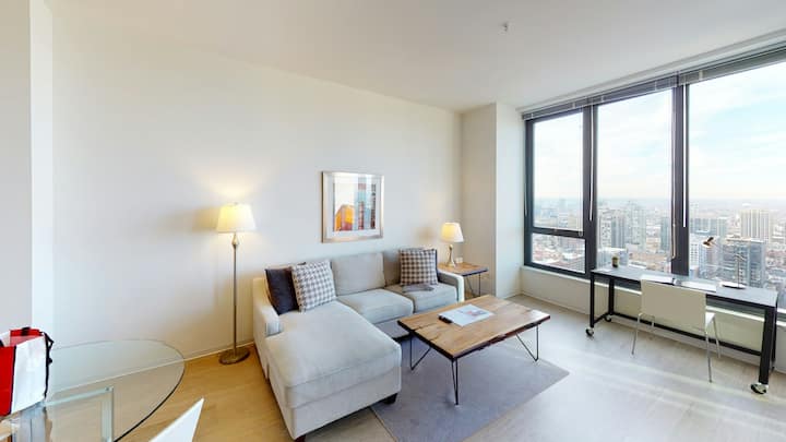 River North 1 Bed With Balcony - Chicago