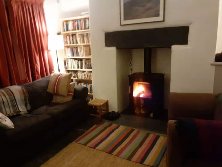 Welcome To Robert’s Cottage. - Tywyn