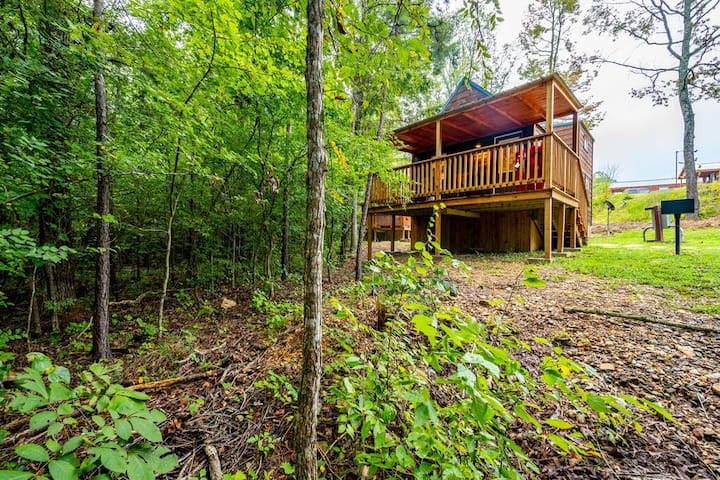 Sycamore: Sleep 5 Tiny Cabin, Pets, Near Park/lake - Broken Bow, OK