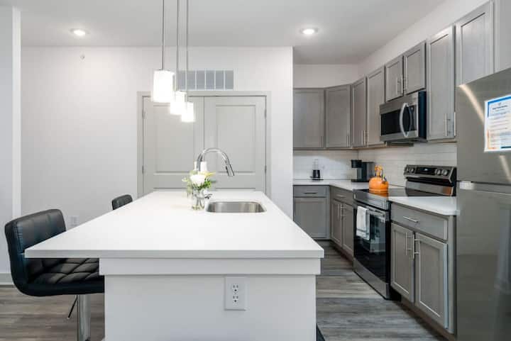 Affordable Getaway Whitestown - Zionsville, IN