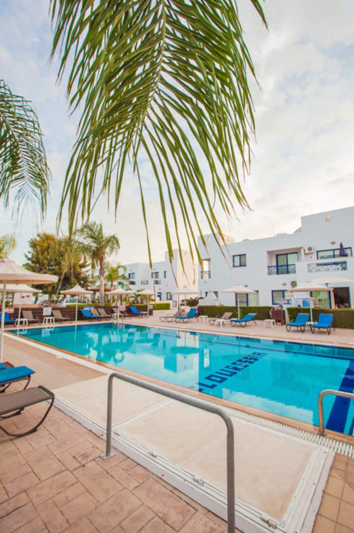 2 Bedroom Apartment - Flouressia Gardens (Rm106) - Protaras