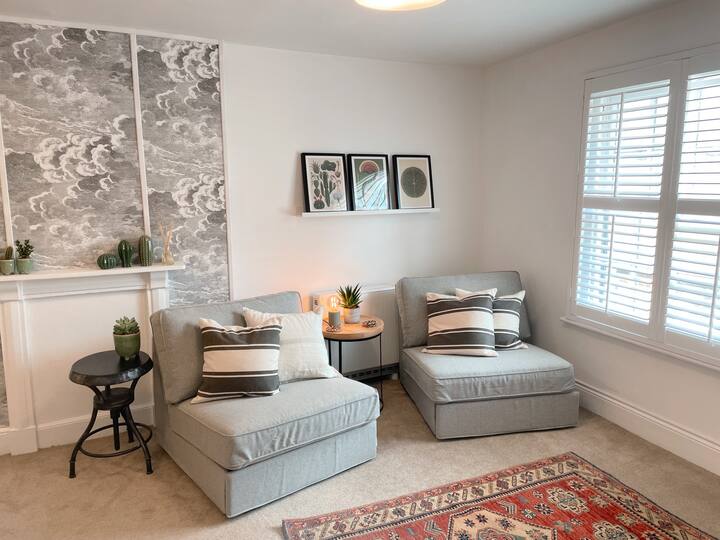 Design-appartement-salle De Bain Privée-vue Sur Ru - Rutland