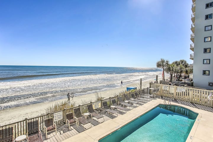 Oceanfront Vacation Rental In Murrells Inlet! - Garden City, SC