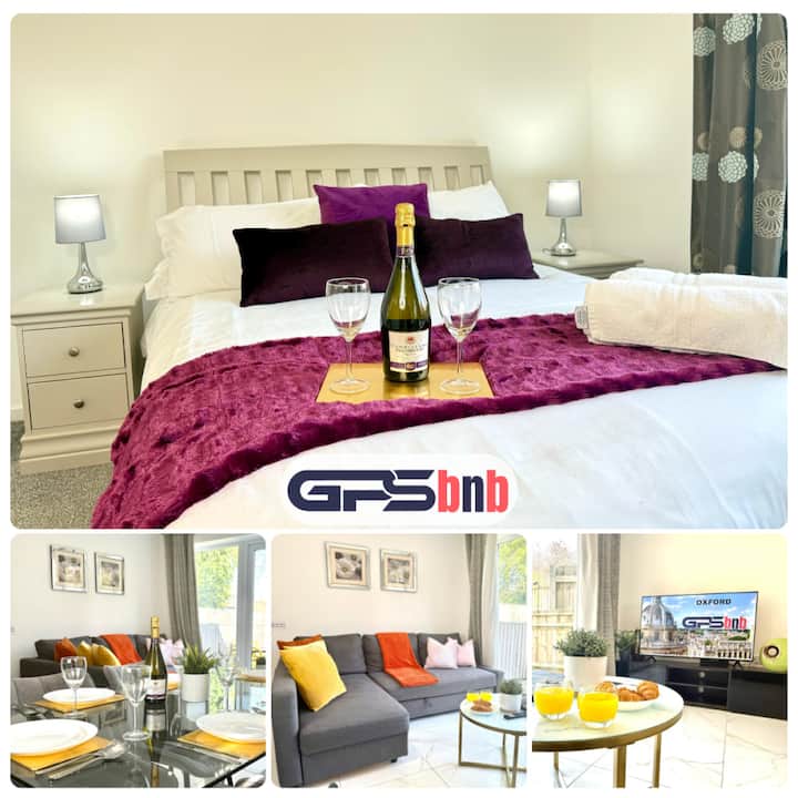 Panorama House, Luxury 2-bedroom Duplex Flat - Bicester