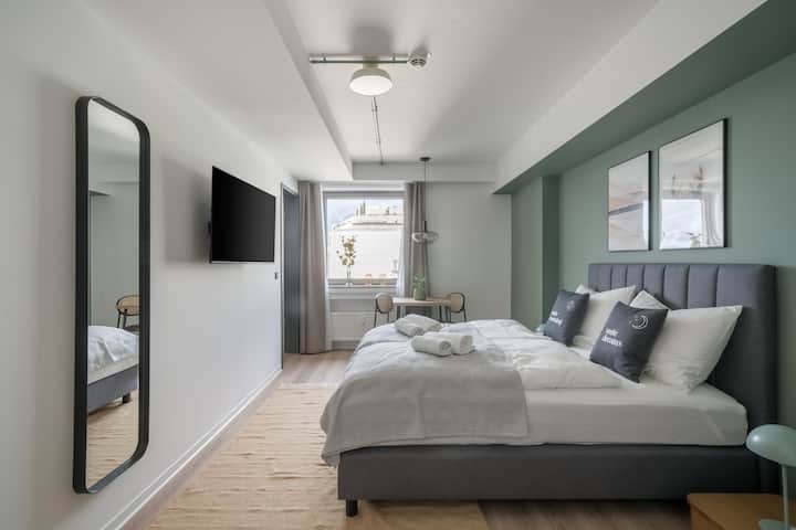 Limehome Saarbrücken | Economy Suite + River View - Saarbrücken