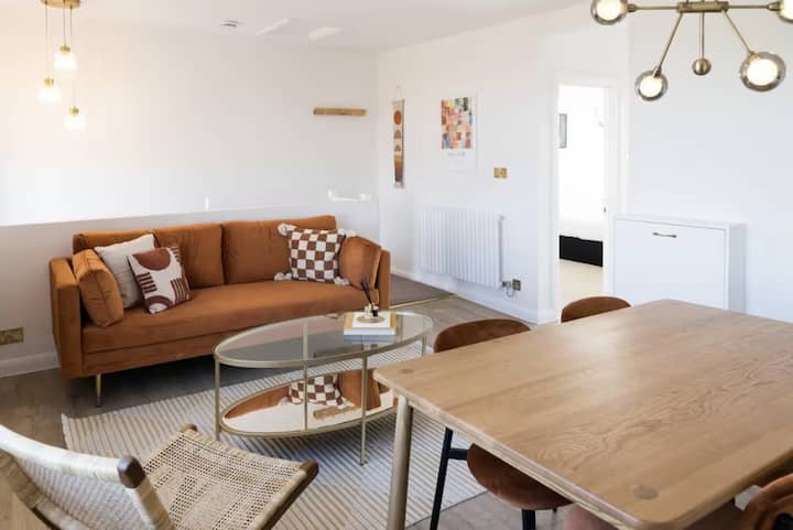Boutique Central Margate Apt. - Edge Of Old Town! - Margate
