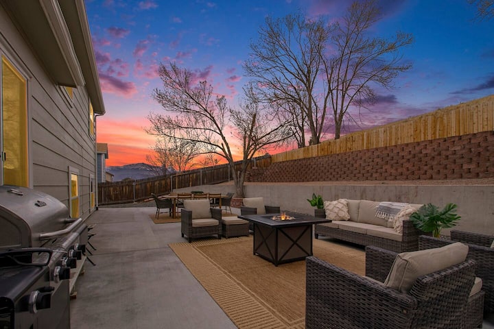 Hot Tub/location/cozy/huge/location, W/best Views - 콜로라도스프링스