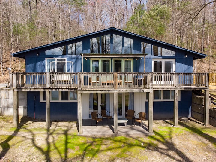 Barn Cabin At Deerwoode Reserve - Brevard, NC