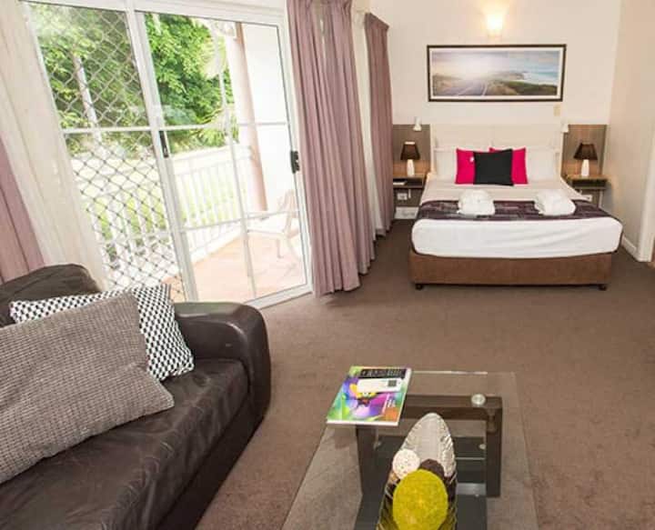 Executive Family Studio Apartment - Cairns
