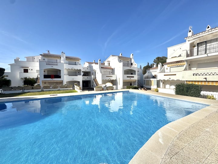 J23. Appartement Avec Piscine Communautaire - Cadaqués
