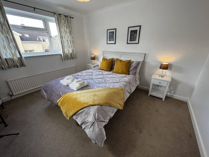 Charming 4-bed House In Cheltenham, Free Parking - Cheltenham