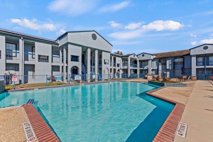 Next To Clear Lake, Nasa & Kemah - Seabrook, TX