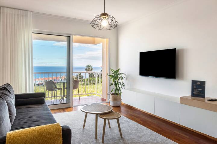 Madeira Sea View Apartment - Madeira Island