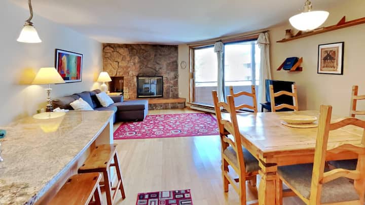 Charming Condo In The Heart Of Dillon, Providing B - Dillon, CO