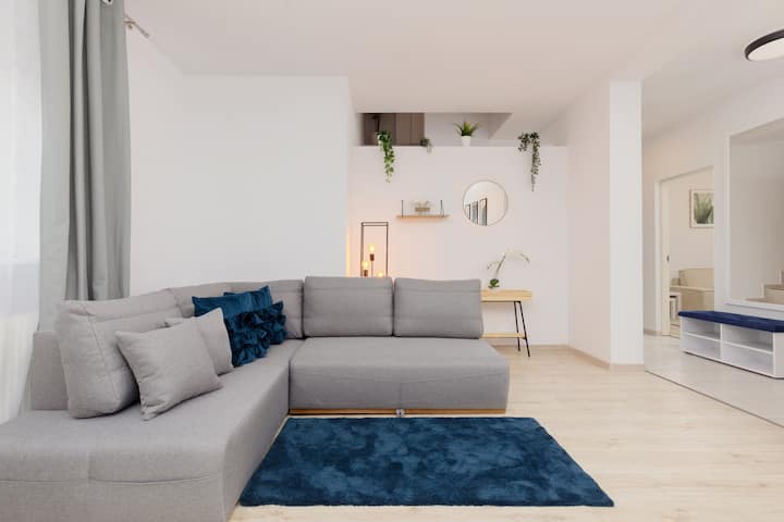 Pełczyńskiego 22c | Beautiful Apartment | Parking - Warsaw