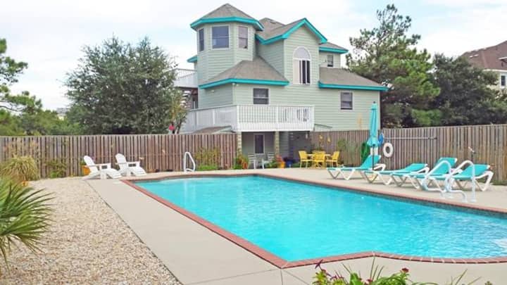 Wh1020-  Saltwater Pool! With 4 Brs (Two Masters) - Corolla