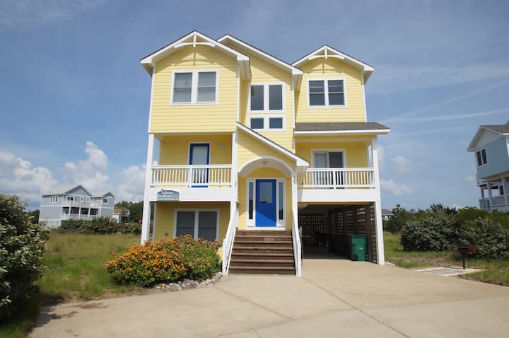 V1252- A Real Beauty! 6 Bedrooms (3 Masters), Hot - Corolla, NC