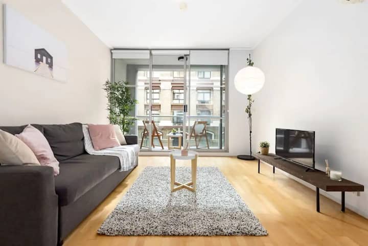 A Stylish & Cozy Studio Next To Darling Harbour - Sydney