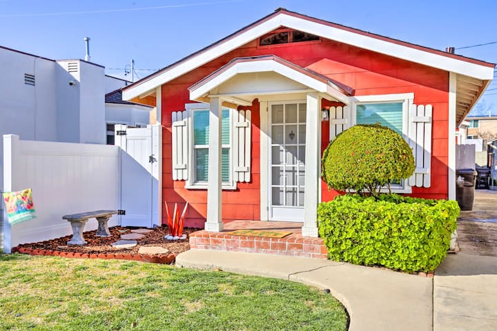 8 Mi To Aquarium: Long Beach Bungalow W/ Patio! - Long Beach, CA