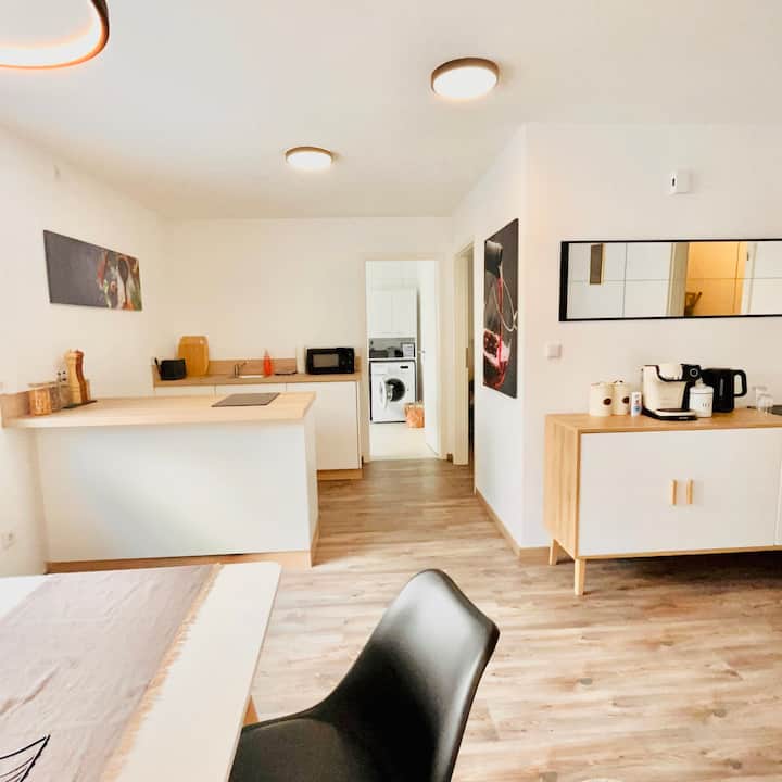 Golden Apartment Geschmackvolle 3-zimmer Wohnung - Schwabach