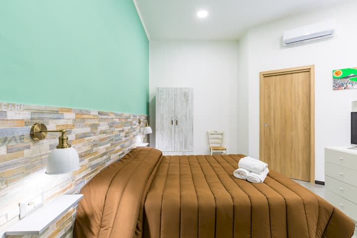 Gelso Complex Studios 1 - Naples