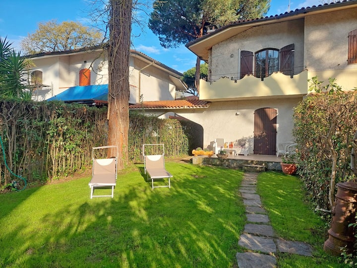Garden, Wifi, A/c, 650m From The Sea, Bicycles - Massa