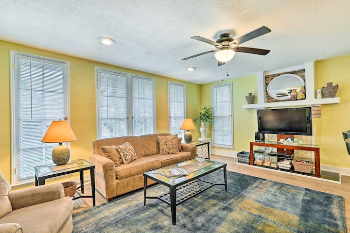 Johnson City Vacation Rental: 1 Block To Etsu - Johnson City