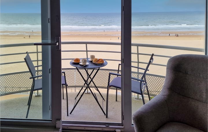Beach Front Apartment In Oostende - Oostende