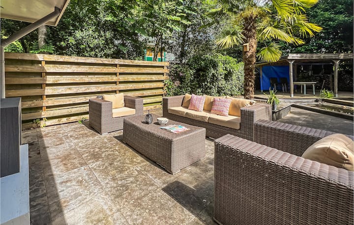 2 Bedroom Gorgeous Home In Ommen - Ommen