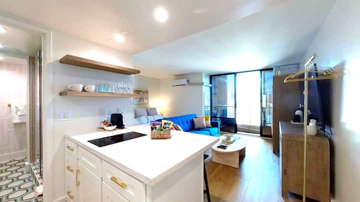S&n Lux Suite/free Parking/king Bed/kitchen/wi-fi - Kailua, HI